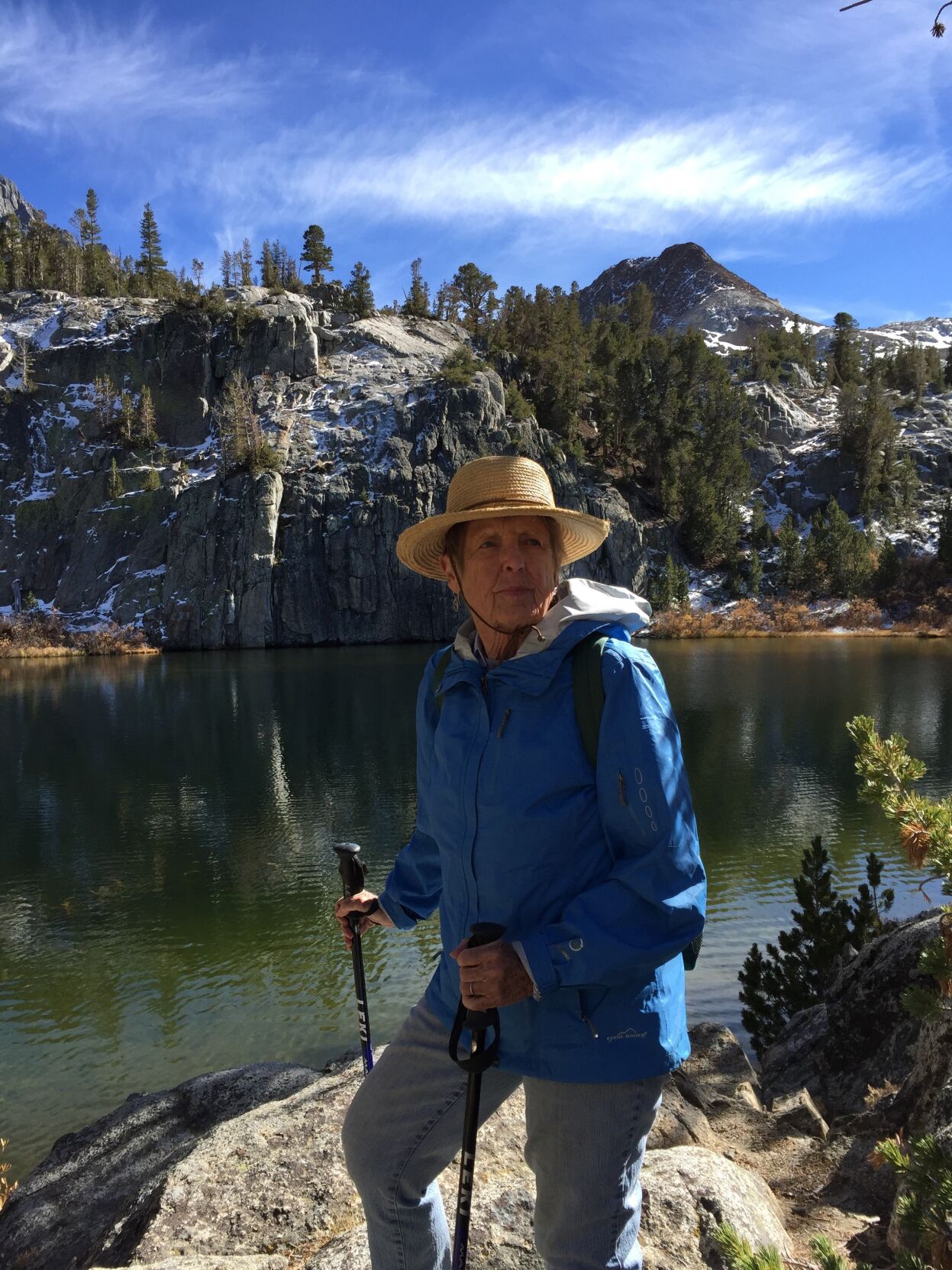 'A remarkable woman': Former USC professor "Betty" Yerxa passes away ...