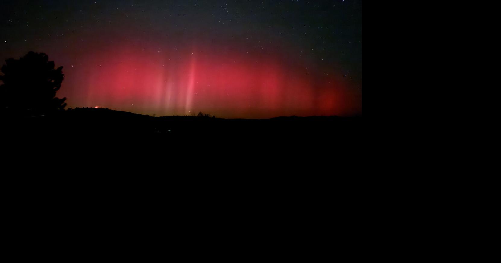 Lighting up the sky: Aurora Borealis makes rare appearance in Eastern ...