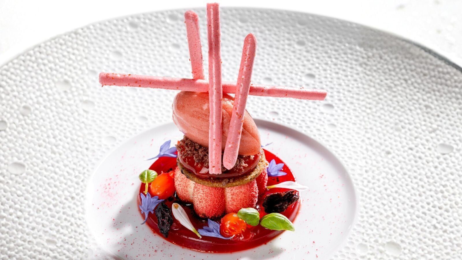 Strawberry Desert Lakeside Restaurant at The Fontenay | News ...