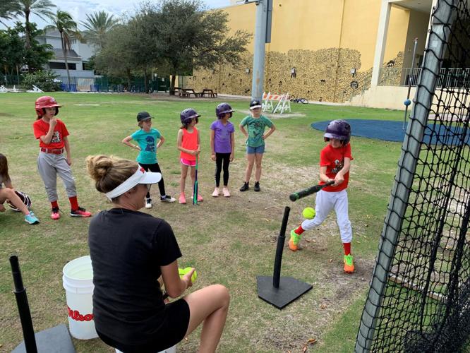 Girls softball clinics | Sports | islandernews.com
