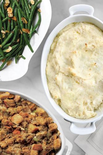 Golden Hog makes community the centerpiece of its Thanksgiving ...