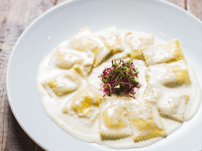 Saturday dining on Key Biscayne | Taste of Key Biscayne | islandernews.com