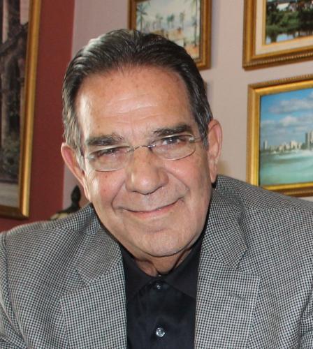 County District Commissioner Xavier Suarez talk with Islander News on ...