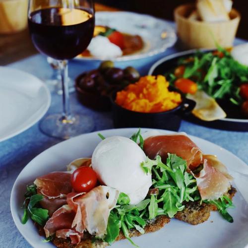 Island restaurants planning special menus and entertainment for your ...