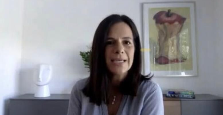 One-on-One with Local author Ana Bonilla | News | islandernews.com