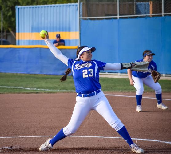 Brawley takes IVL softball crown | Local Sports | ivpressonline.com