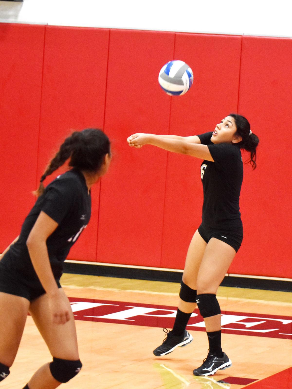 IVC Volleyball sees first home action at Round Robin Classic | Local ...