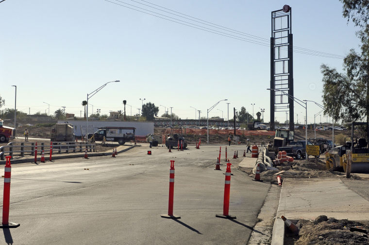 Calexico prepares for Gran Plaza opening traffic | Local News ...