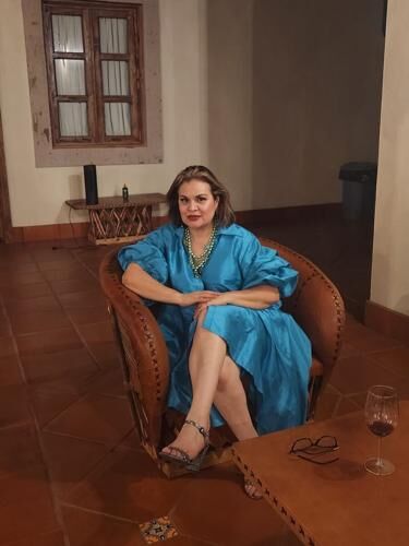 La lucha de Rebeca Haro contra el cáncer | Adelante Valle ...