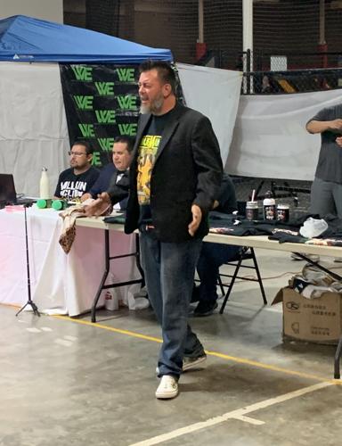 Wrestlers bring the pain and cheers | Local News | ivpressonline.com