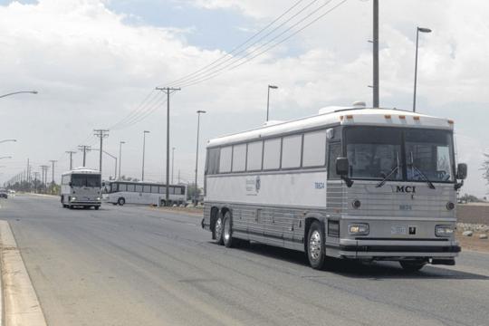 Buses of undocumented migrants stop coming to Valley for now | Border ...