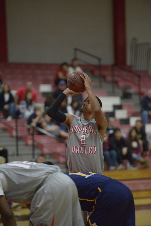 IVC Mens Basketball | Photos | ivpressonline.com