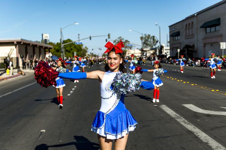 Christmas parade brings good cheer | Local News | ivpressonline.com