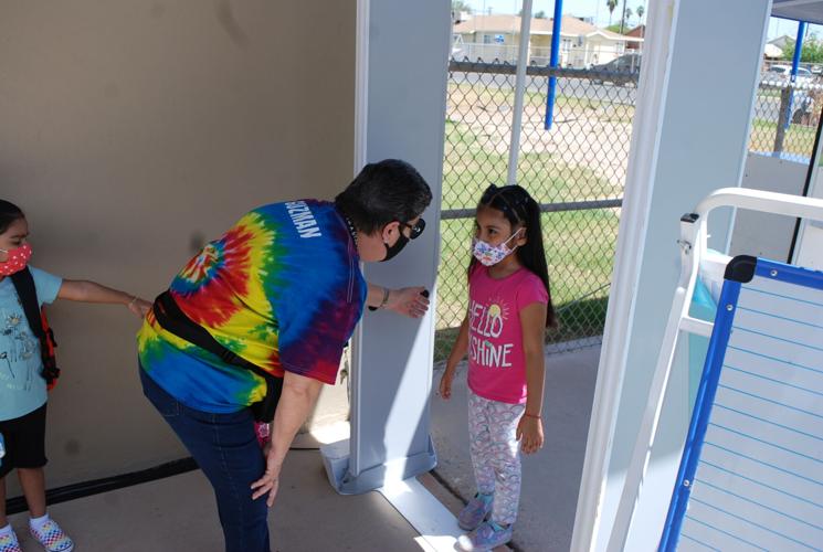 Students welcomed back to school | Local News | ivpressonline.com