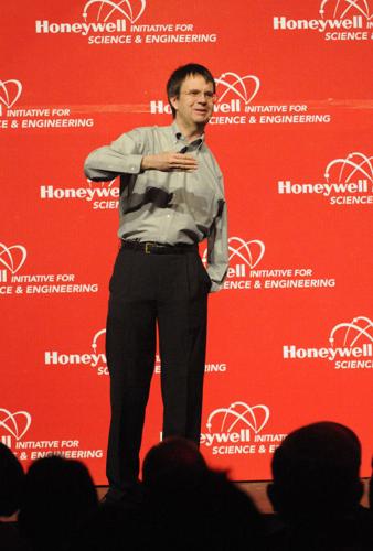 Nobel Prize winning physicist Eric Cornell speaks at CETYS Mexicali ...