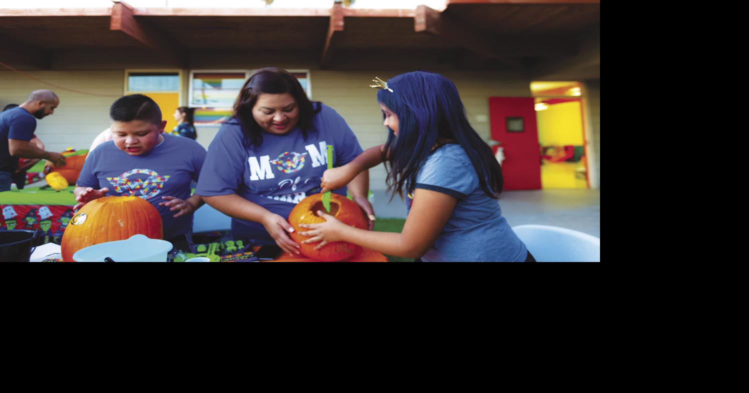 Pumpkin carving event helps autistic kids socialize | Local News ...