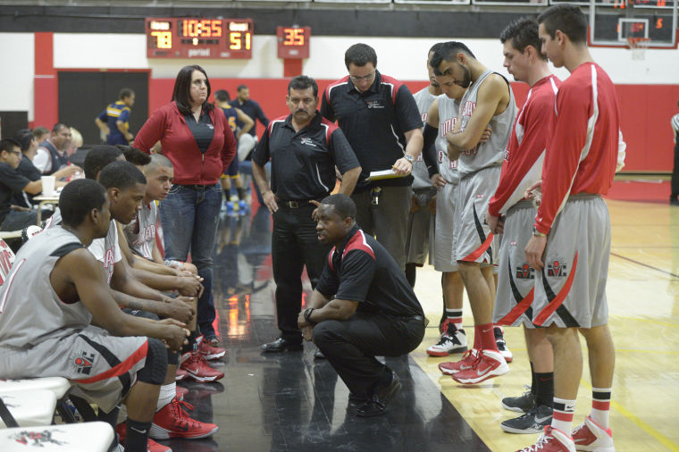 IVC Mens Basketball | Photos | ivpressonline.com