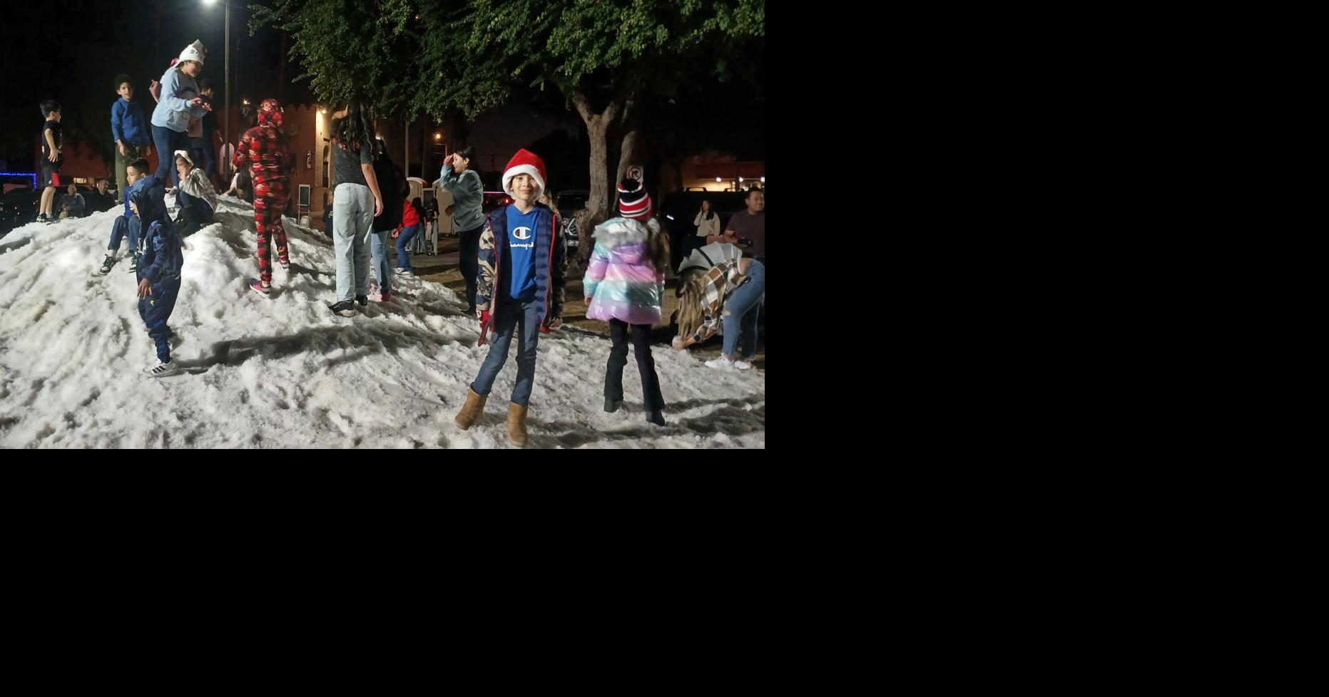 Brawley kicks off Holiday cheer with Annual Tree Lighting event ...
