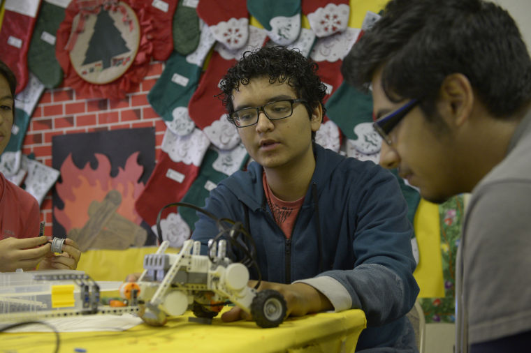 MESA Robotics Academy | Photos | ivpressonline.com