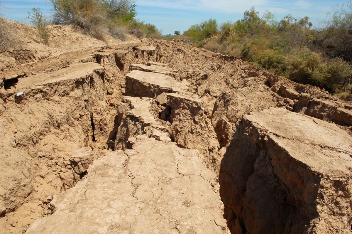 Easter earthquake damage | Photos | ivpressonline.com