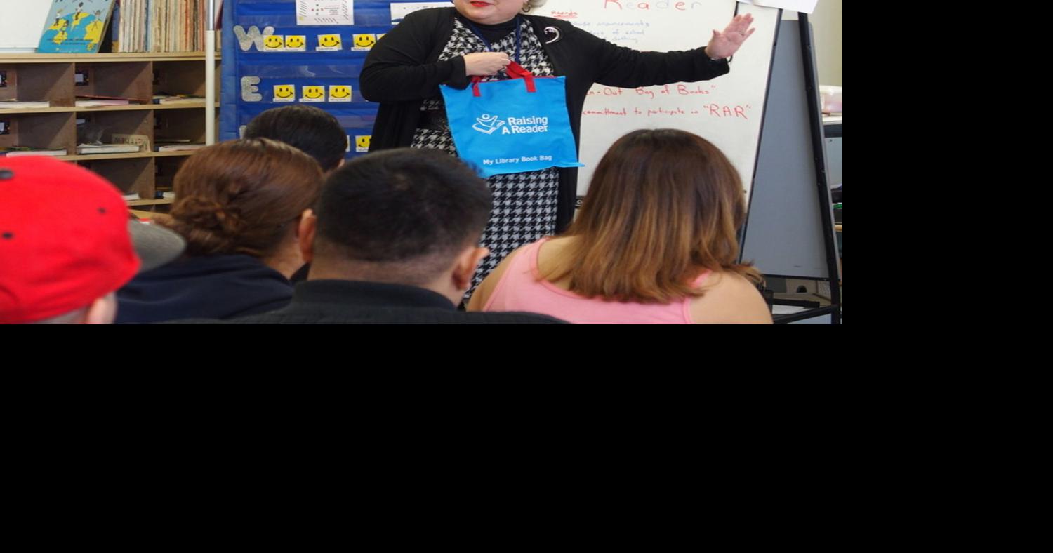 Raising a Reader program helps El Centro parents promote literacy early ...