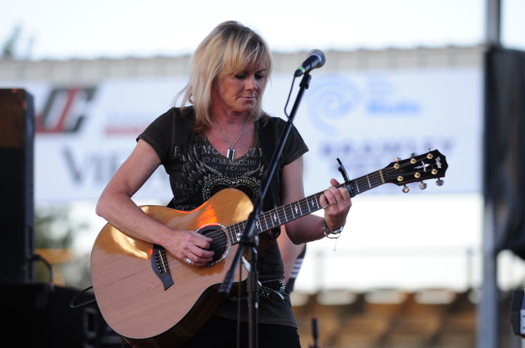 Throwback County Concert | Photos | ivpressonline.com