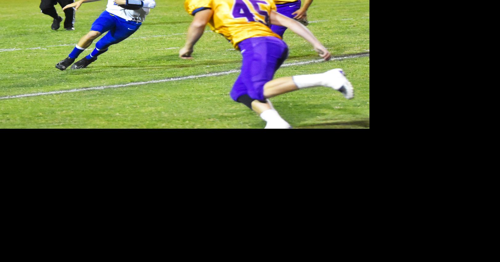 Physical Wildcats lower the boom against outmatched Eagles | Local ...