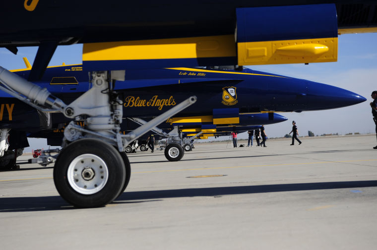 Blue Angels arrive at Naval Air Facility El Centro | Local News ...