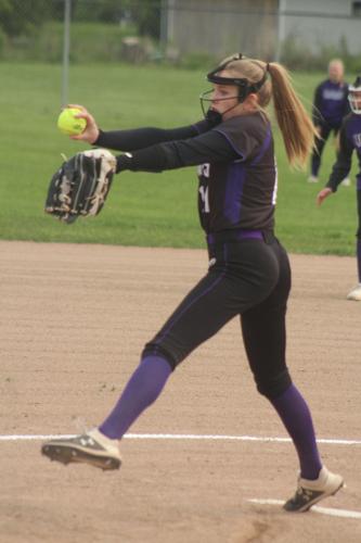 All-EWC Softball: NH's Woelfel named POY | Sports | iwantthenews.com