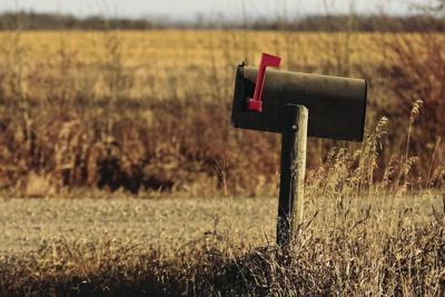 Kiel postmaster issues advisory about use of mailboxes | | iwantthenews.com