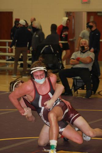 Tough opening round for area grapplers at WIAA State | Sports ...