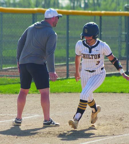 Local players make all-EWC softball team | Sports | iwantthenews.com