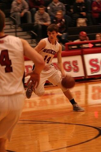 Good Enough...Huskies hold off Suns to win South Tournament | Sports ...