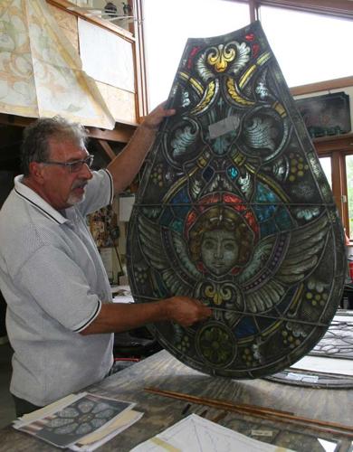 Abler restores century-old stained glass | Archives | iwantthenews.com