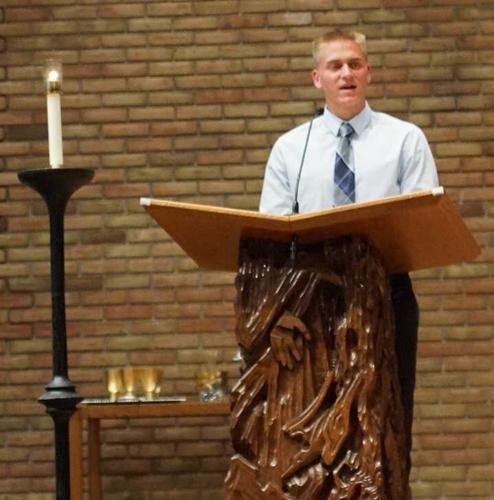 SLS seniors honored, pass on leadership torch | Archives | iwantthenews.com