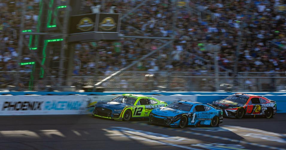 NASCAR Championship Weekend rolls into Phoenix for the fifth ...