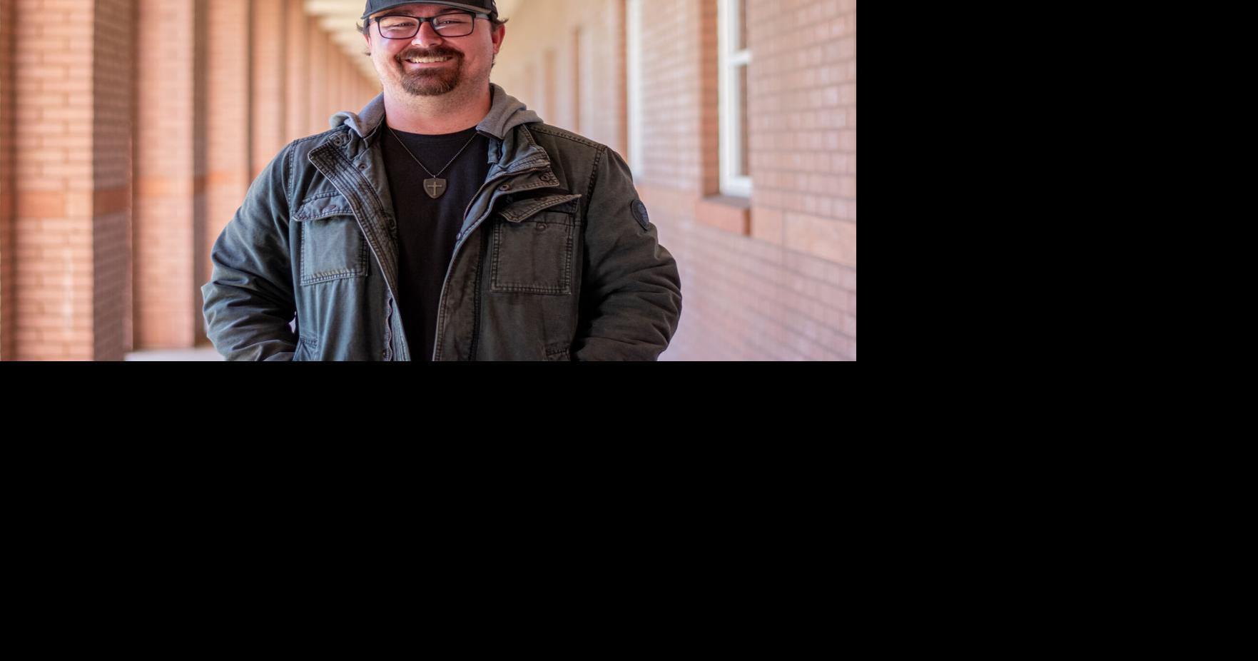 Humans of NAU: Non-traditional college paths | Features | jackcentral.org