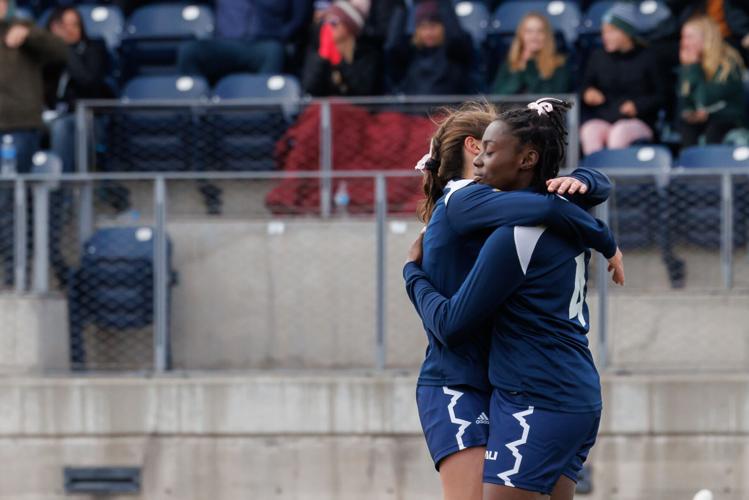 NAU soccer wins first Big Sky Title since 2010 with a 3-0 win over PSU ...