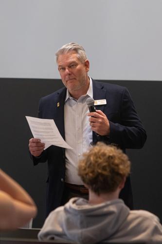 NAU hosts Q&A with former House representatives | News | jackcentral.org