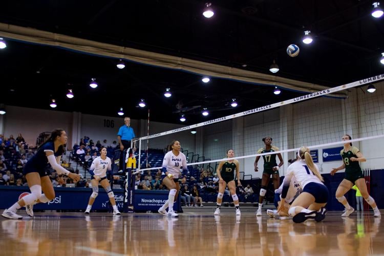 NAU volleyball falls to Sac State 3-2 | Sports | jackcentral.org
