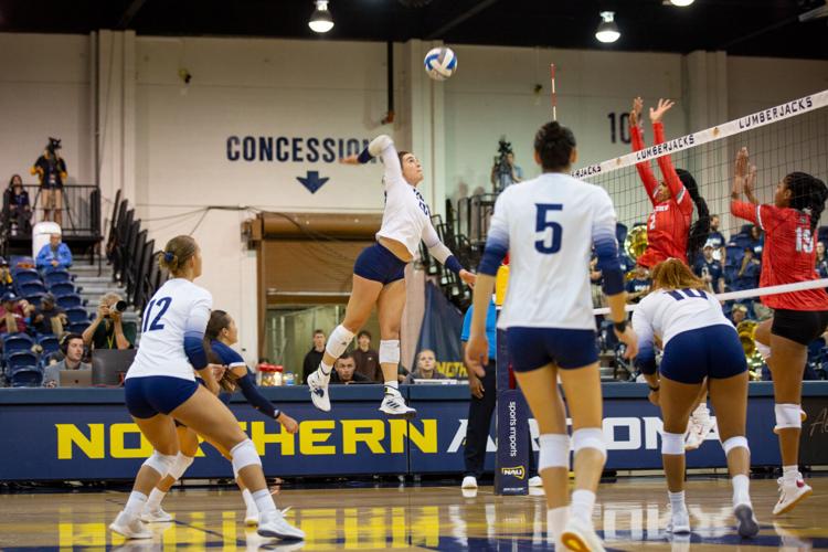 Women's Volleyball vs. New Mexico | Gallery | jackcentral.org