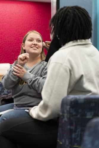 how to sign lumberjack in asl