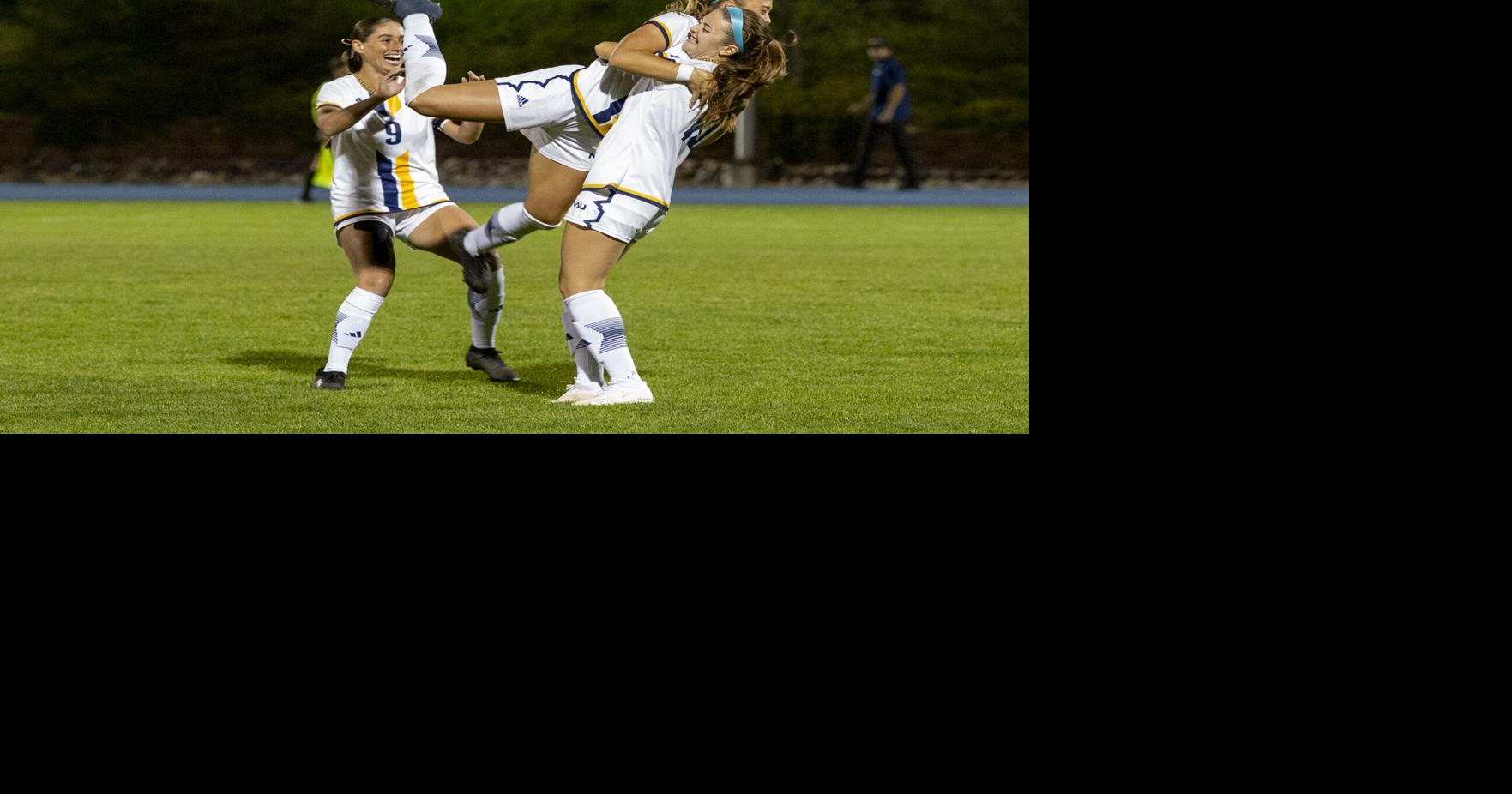 Win against the Wildcats: Lumberjacks secure a conference victory over ...