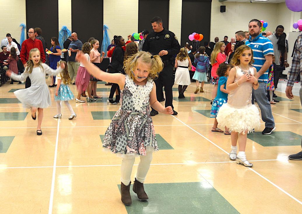 Daughtry Elementary daddy-daughter dance | Jackson Progress-Argus Photo ...
