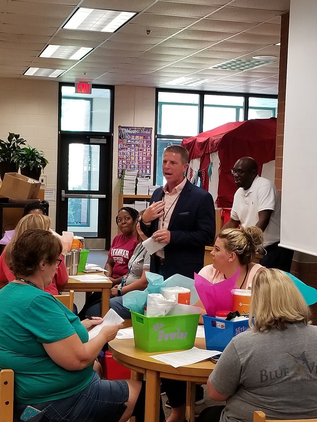 Daughtry Elementary School hosts Butts County churches | Features ...