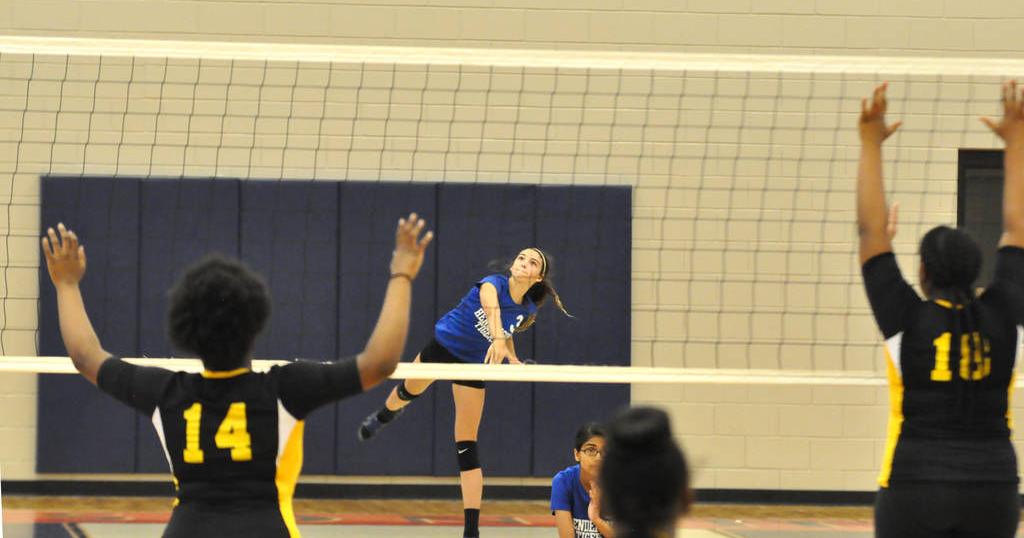 Seventh-grade volleyball team heads to playoffs | Sports ...