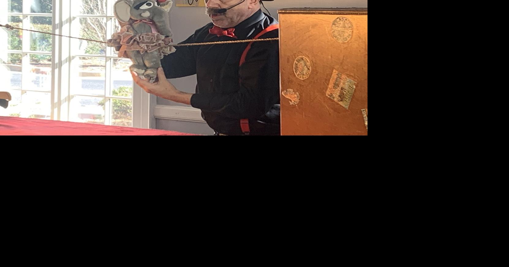 Puppet circus entertains children at Jackson-Butts County Public ...