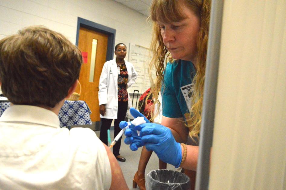 BOOSTER SHOT: Sixth-graders get vaccines | News | jacksonprogress-argus.com