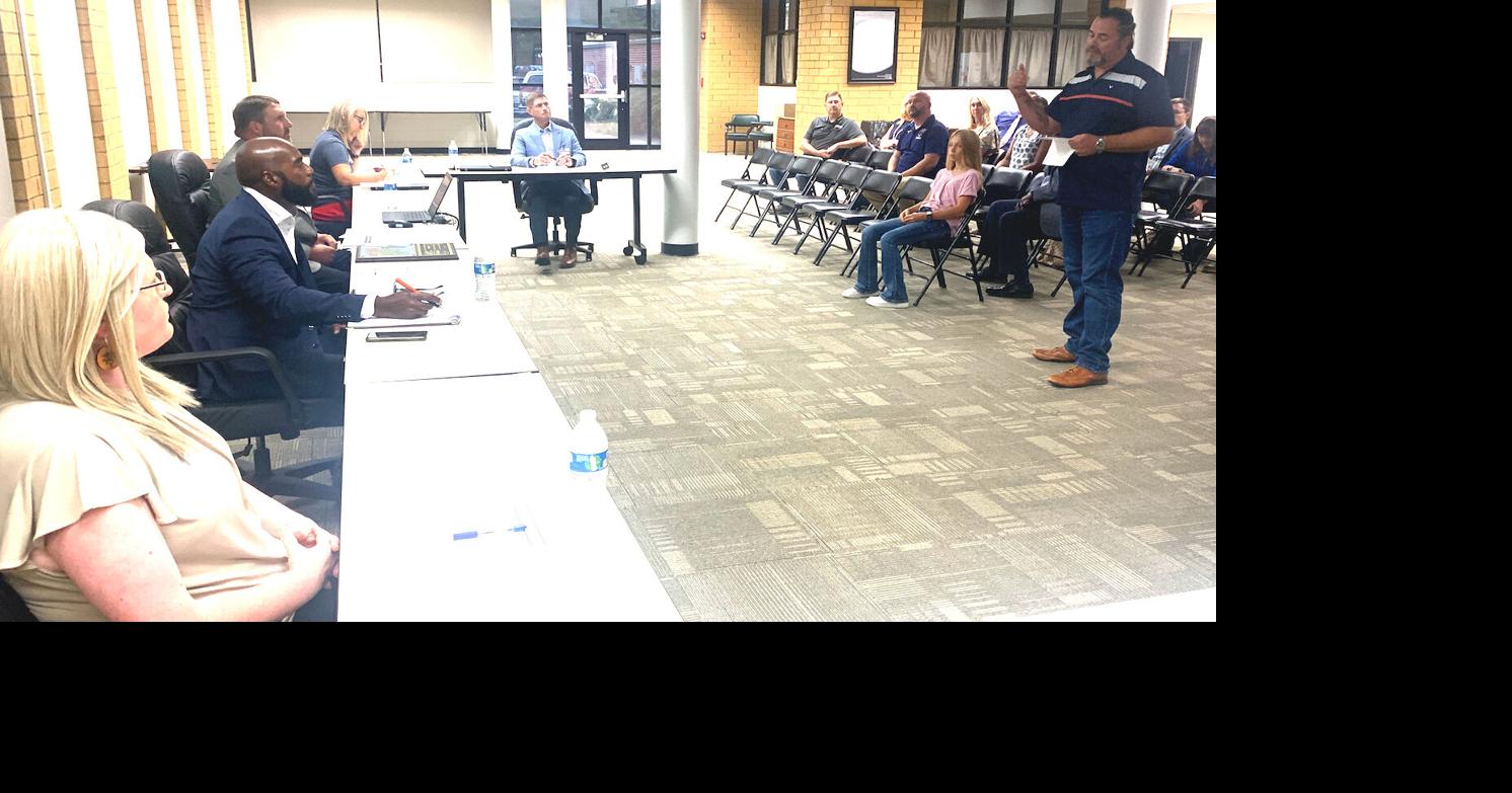 School board, superintendent stand firm on dress code enforcement ...