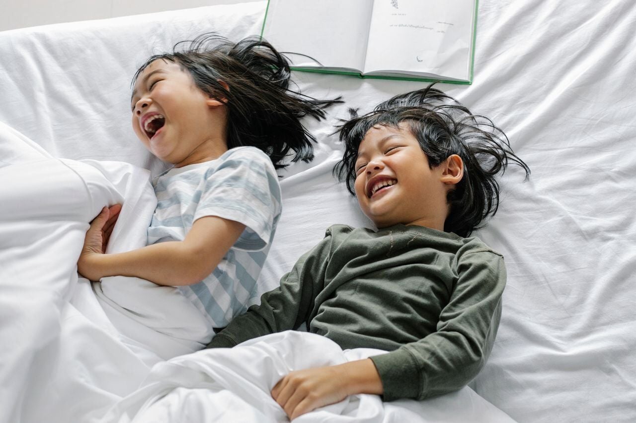 Making kids laugh helps their brains be more resilient | Health ...